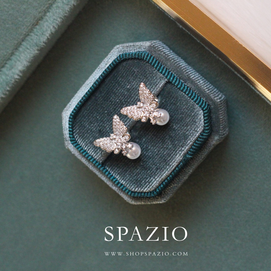 Flutter Pearl Earrings – SPAZIO
